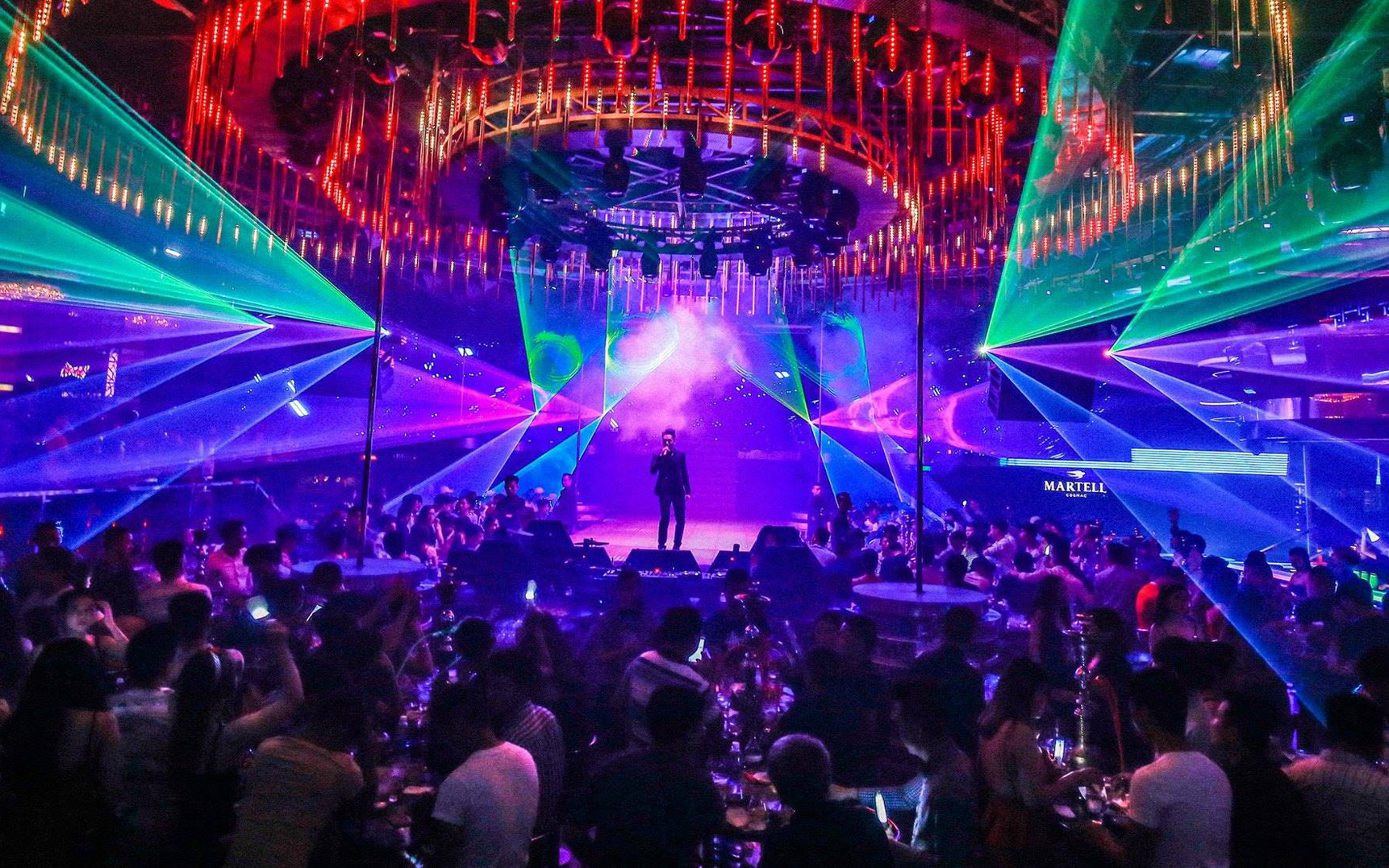 TOP 10 quán bar Vũng Tàu 'chơi cực đã, quẩy cực sung' - ManMo